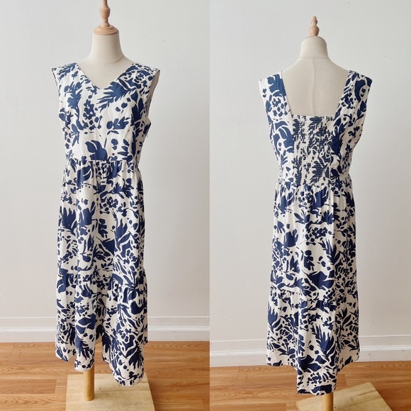 Magaschoni | Dresses | Nwt Magaschoni Floral Linen Blend White Navy ...